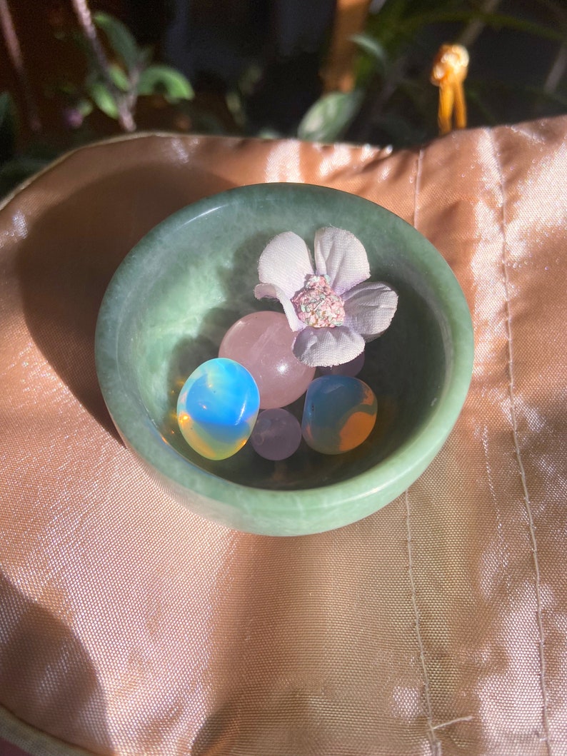 Jade Bowl Healing Crystal Jade Gemstone Bowl - Etsy