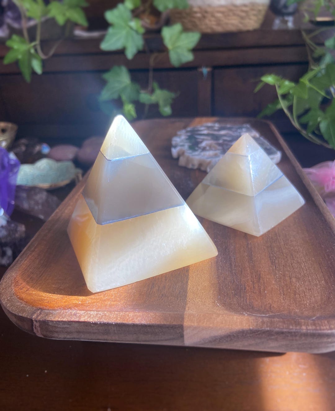 Marble Onyx Pyramids | Set of Two | Healing Crystal, Gemstone ...