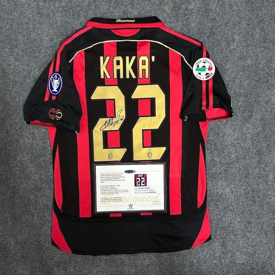 Kaka SIGNED 06/7 AC Milan Signature Shirt Jersey Retro Short Sleeves ...
