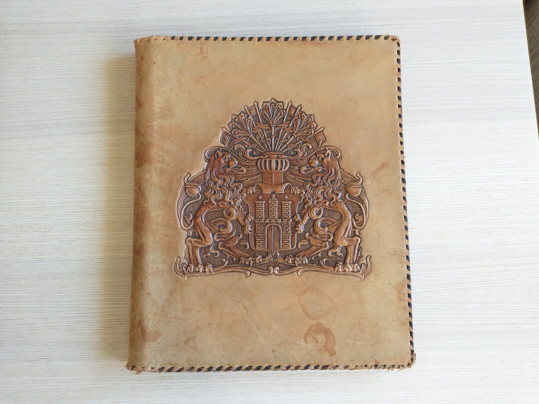 Antique Document Folder / Leather / Lion Emboss - Etsy