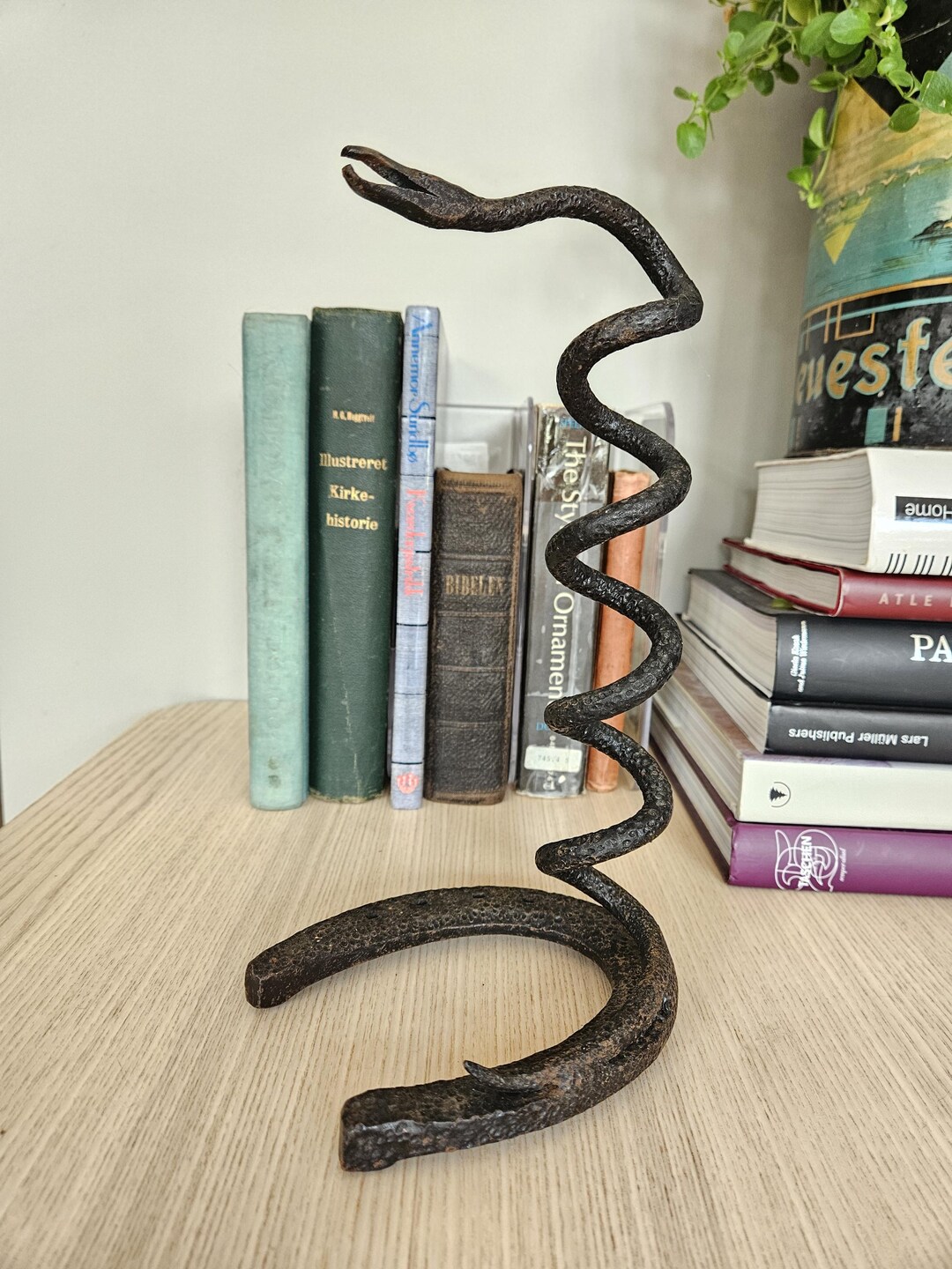 Scandinavian Dragestil Forged Iron Horseshoe/folk Art/cabin - Etsy