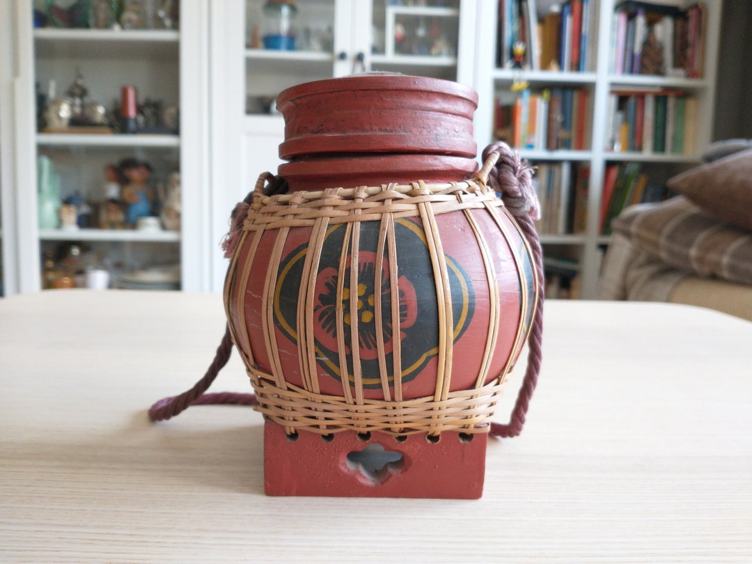 Thai Rice Box / Thai Lacquerware / Red and Black / Asian Ornament - Etsy