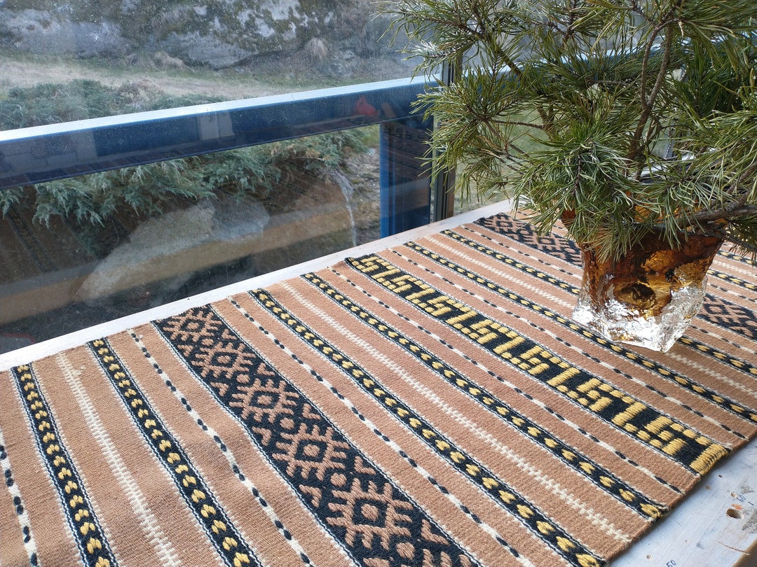 Norwegian Hand Woven Table Runner, Farmhouse, Folk Art, Gift - Etsy
