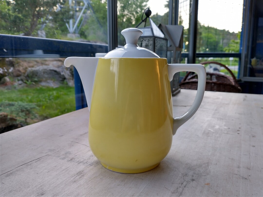Rare Melitta Yellow White Teapot 1-6 Coffee Pot Mid-century - Etsy