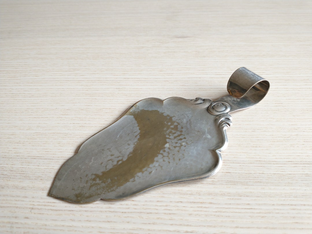 Antique Pie and Cake Server / Victorian Style / Vinage Kitchen Ornament ...