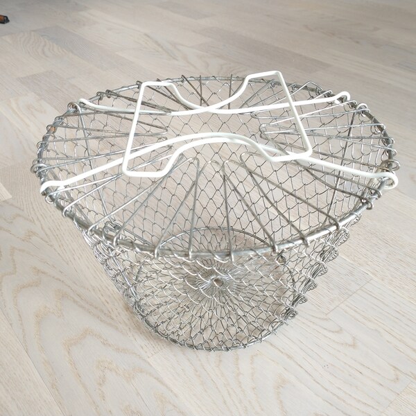 Collapsible Wire Egg Basket - Etsy