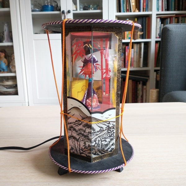 Japanese Geisha Lamp - Etsy