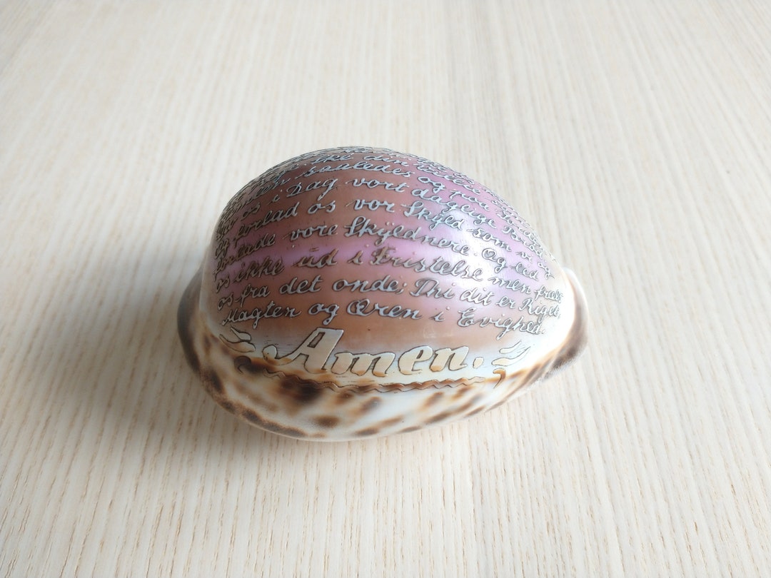 Danish Scrimshaw Conch Shell / Prayer / Christian Gift - Etsy