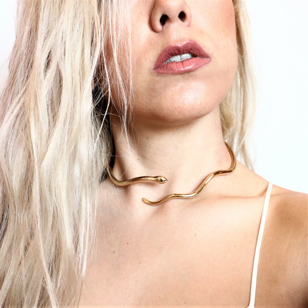 Single Dainty Snake Collar Necklace '' Ofis '' BRASS Gold-plated 18K ...