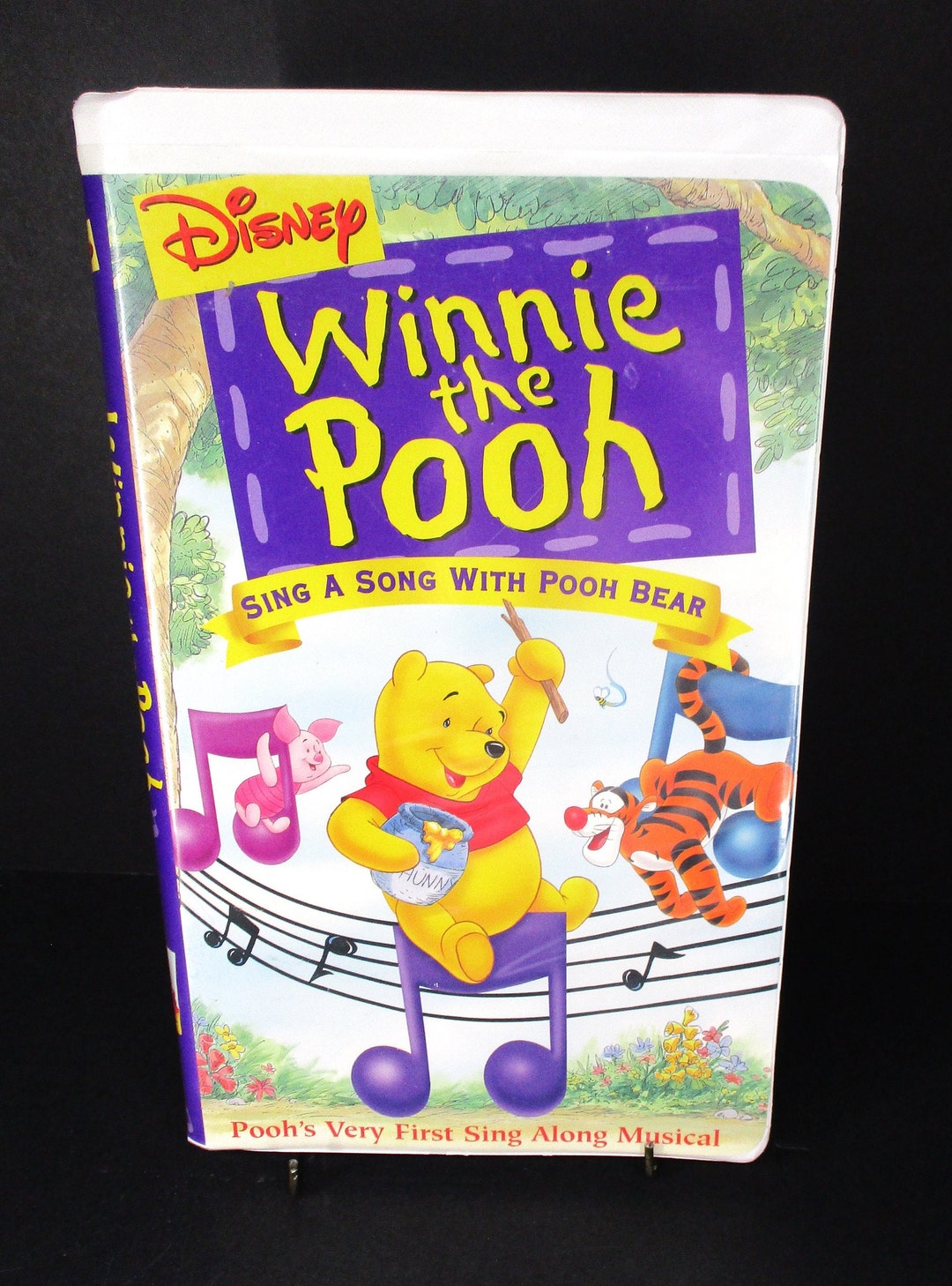 Disney Winnie the Pooh Sing A Song With Pooh Bear 2000 VHS Clamshell 11 ...