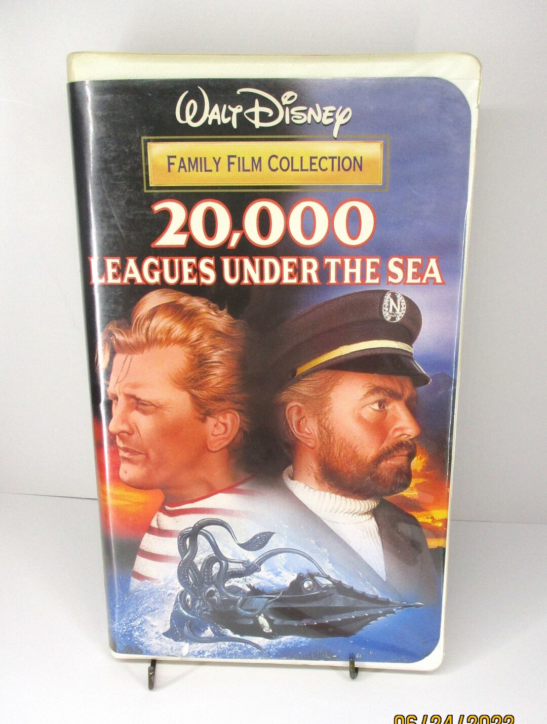 Walt Disney Family Film Collection 20,000 Leagues Under the Sea (VHS ...
