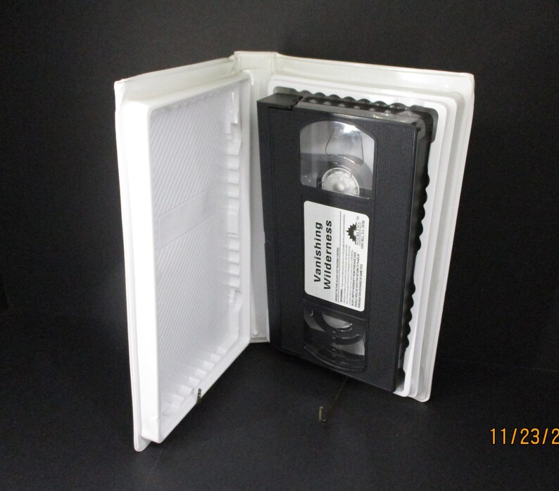 Vanishing Wilderness VHS Clam-shell Heinz Seilmann Rex Allen - Etsy