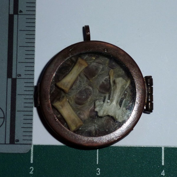 Shadow Box Pendant - Etsy