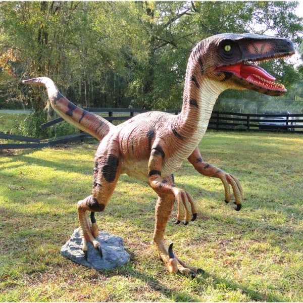 Life Size Dinosaur Sculpture - Etsy