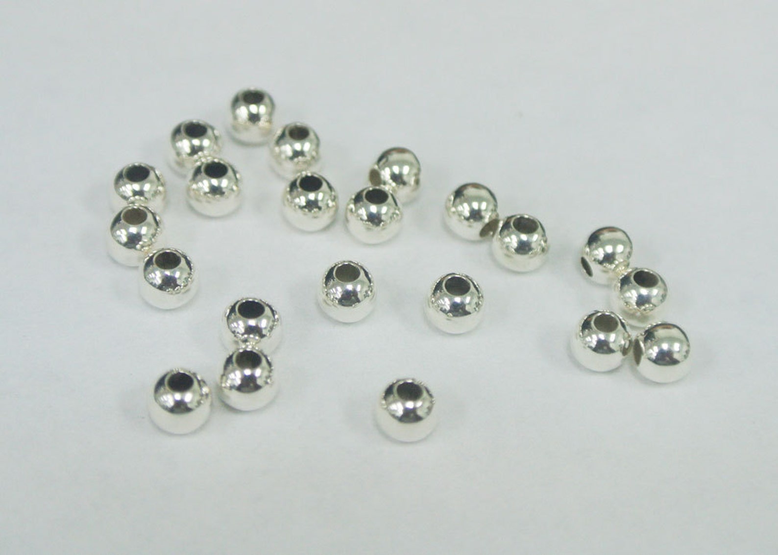200 Sterling Silver 4mm Round Seamless Smooth Beads 4mm - Etsy