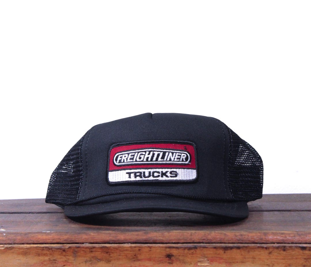 Vintage Freightliner Trucks Trucker Hat: 18 Wheeler Semi Truck Snapback ...