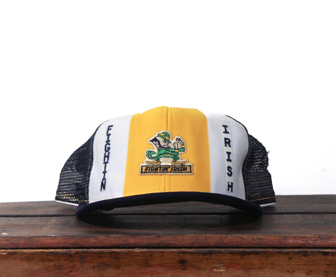 Vintage 80s Distressed Und University of Notre Dame Fighting Irish NCAA ...