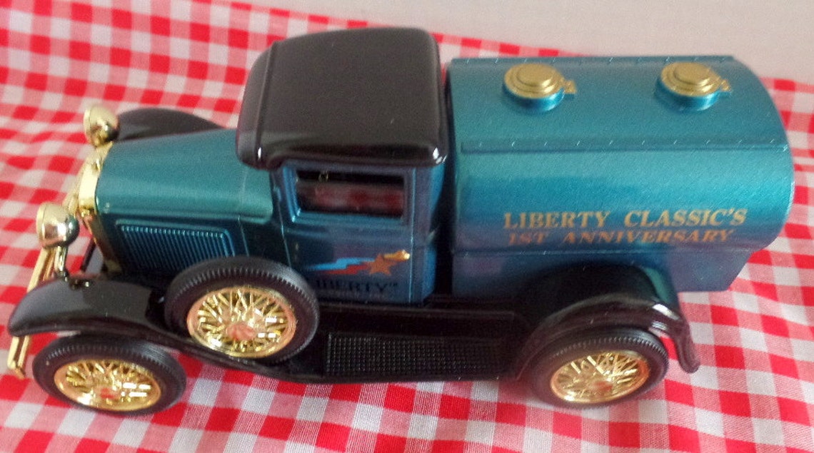 Model A Tanker Bank. Limited Edition by Liberty Classics. 1:25 - Etsy