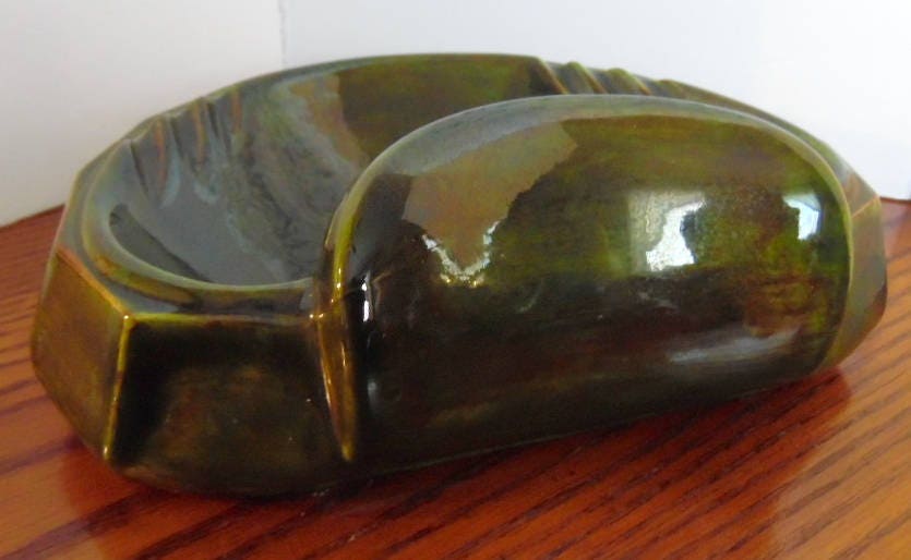 Vintage deep green ceramic ash tray with eagle design USA | Etsy