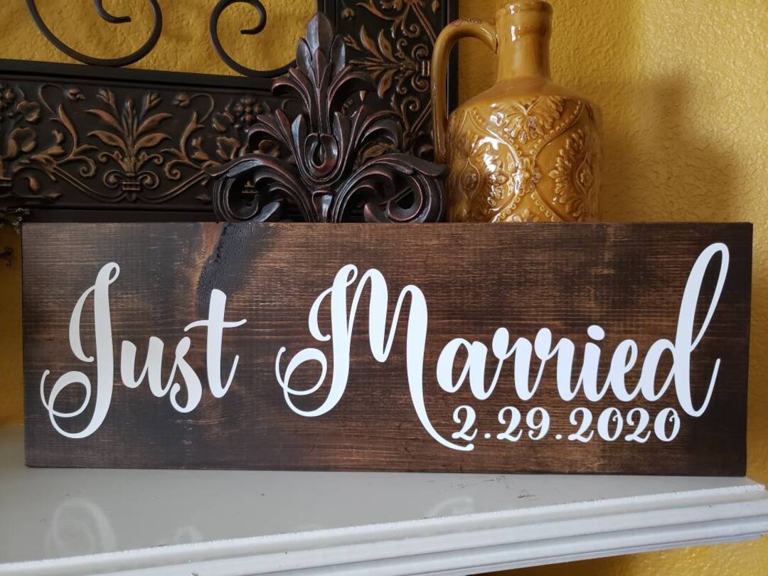 Just Married Sign With Wedding Date Elopement Wood Sign Elope Bride ...