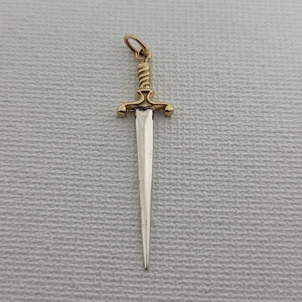 Silver Sword Pendant - Etsy