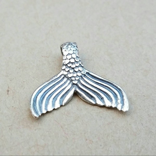 Mermaid Tail Pendant - Etsy