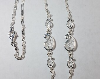 Paisley necklace | Etsy