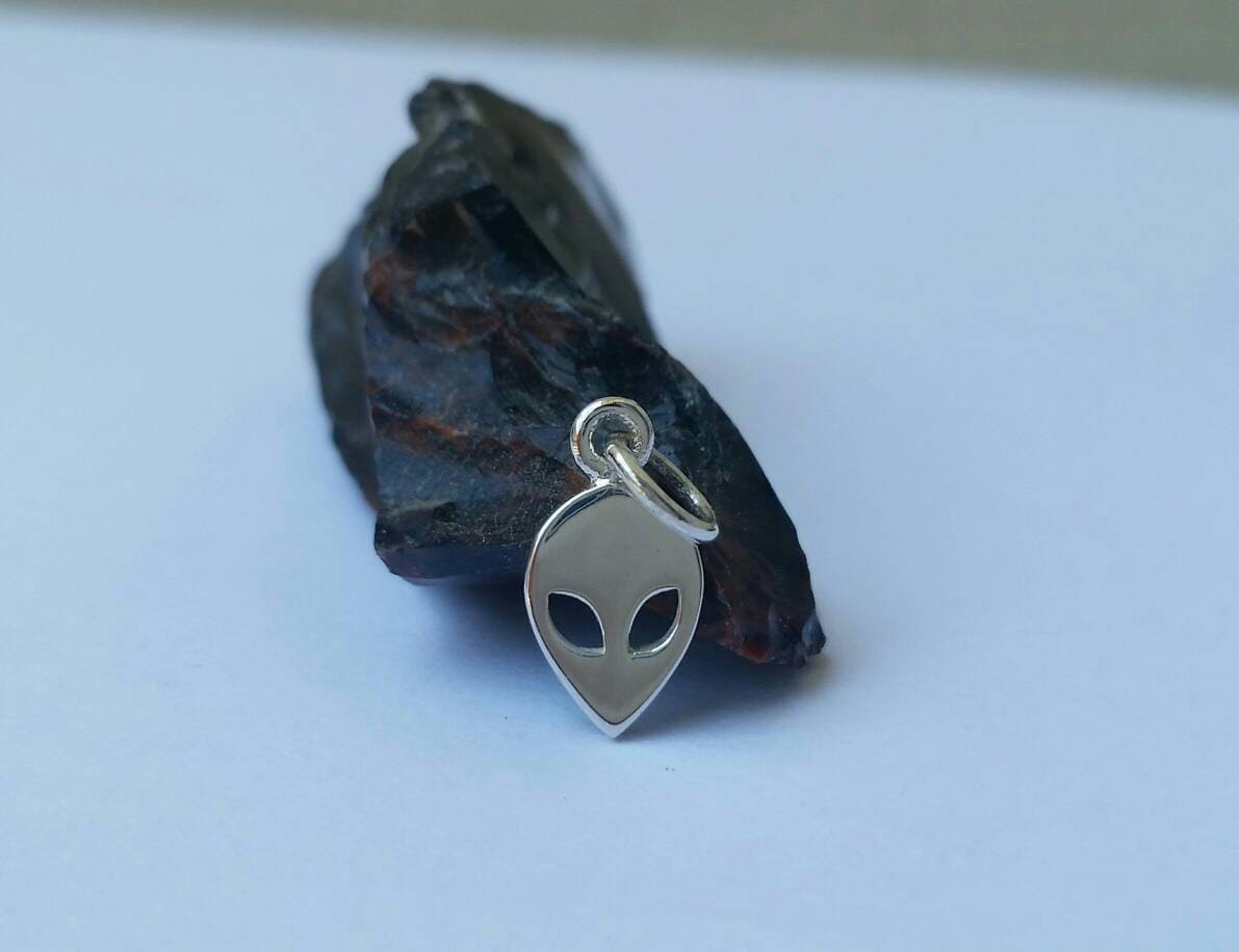 Sterling Silver Alien Head Charm Space Alien Charm | Etsy