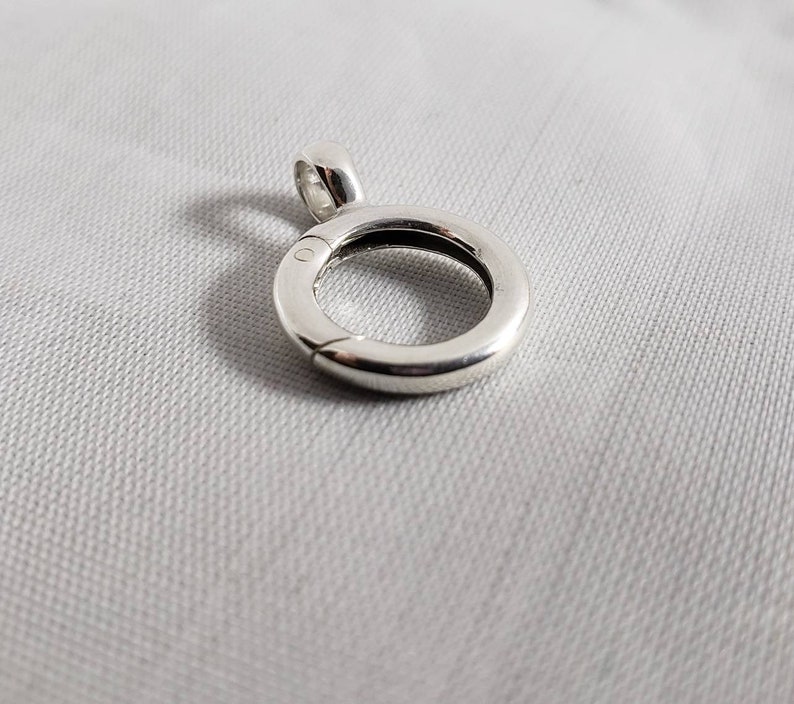 13.5mm Sterling Silver Hinged Round Charm HolderCircle | Etsy
