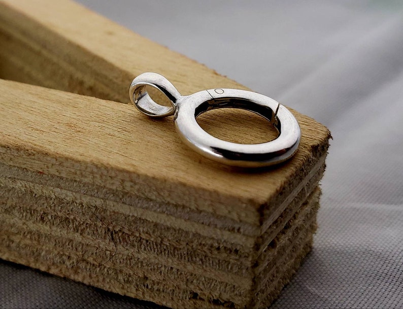 13.5mm Sterling Silver Hinged Round Charm HolderCircle | Etsy