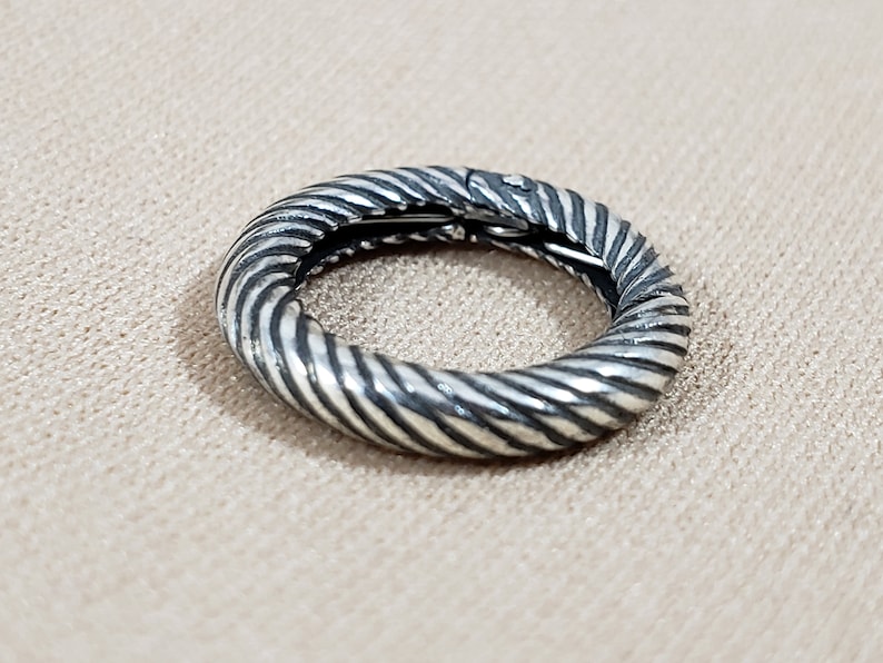 14.5mm Sterling Silver Hinged Twisted Round Clasp Charm - Etsy