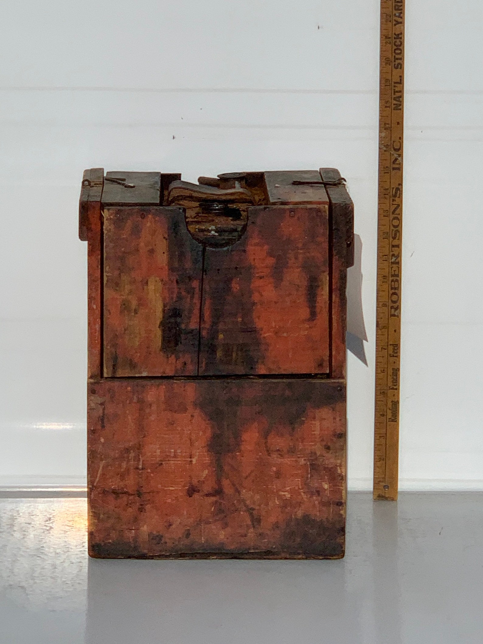 Primitive Tipping Can Gem Can Co. Wood Box Kerosene Can - Etsy