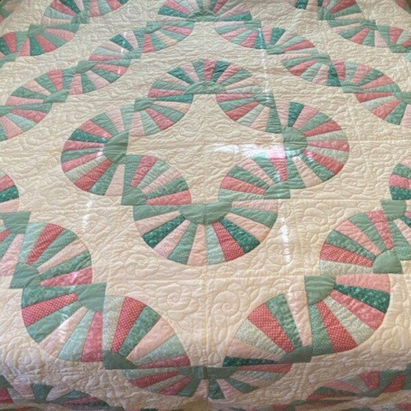 Vintage Fan Quilt - Etsy