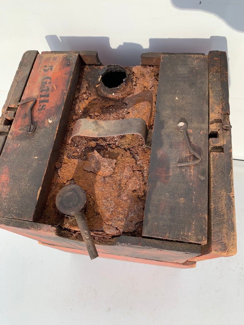 Primitive Tipping Can Gem Can Co. Wood Box Kerosene Can | Etsy