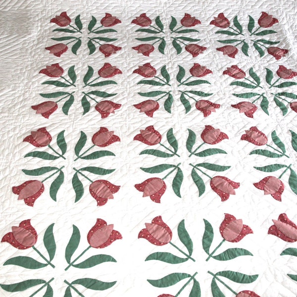 Tulip Quilt - Etsy