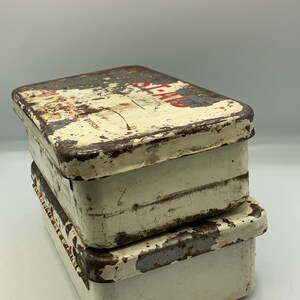 Vintage First Aid Kit, Complete Pre-1950s First Aid Kit, Metal Box ...