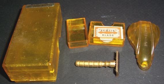 Vintage Kewtie Woman's Safety Razor in Box - Etsy