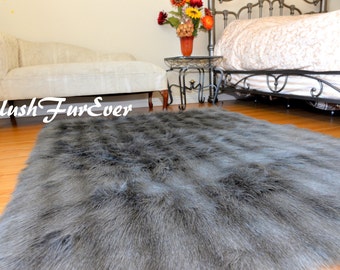 Raccoon rug | Etsy