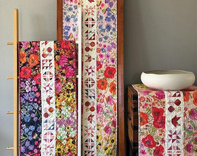 Centerpieced Quilt Pattern - Robin Pickens - Moda - RPQP-C163 - Etsy