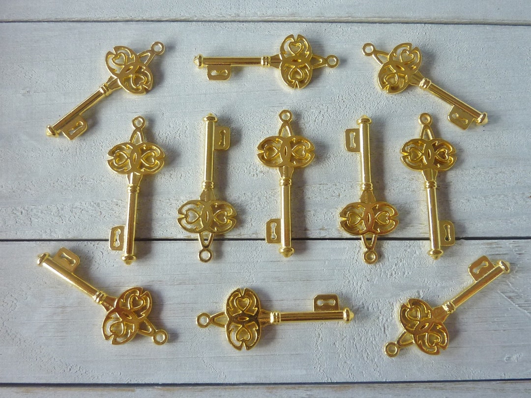 10pcs Gold Key Charms / Pendants 45mm X 17mm Fancy Ornate / Jewellery ...