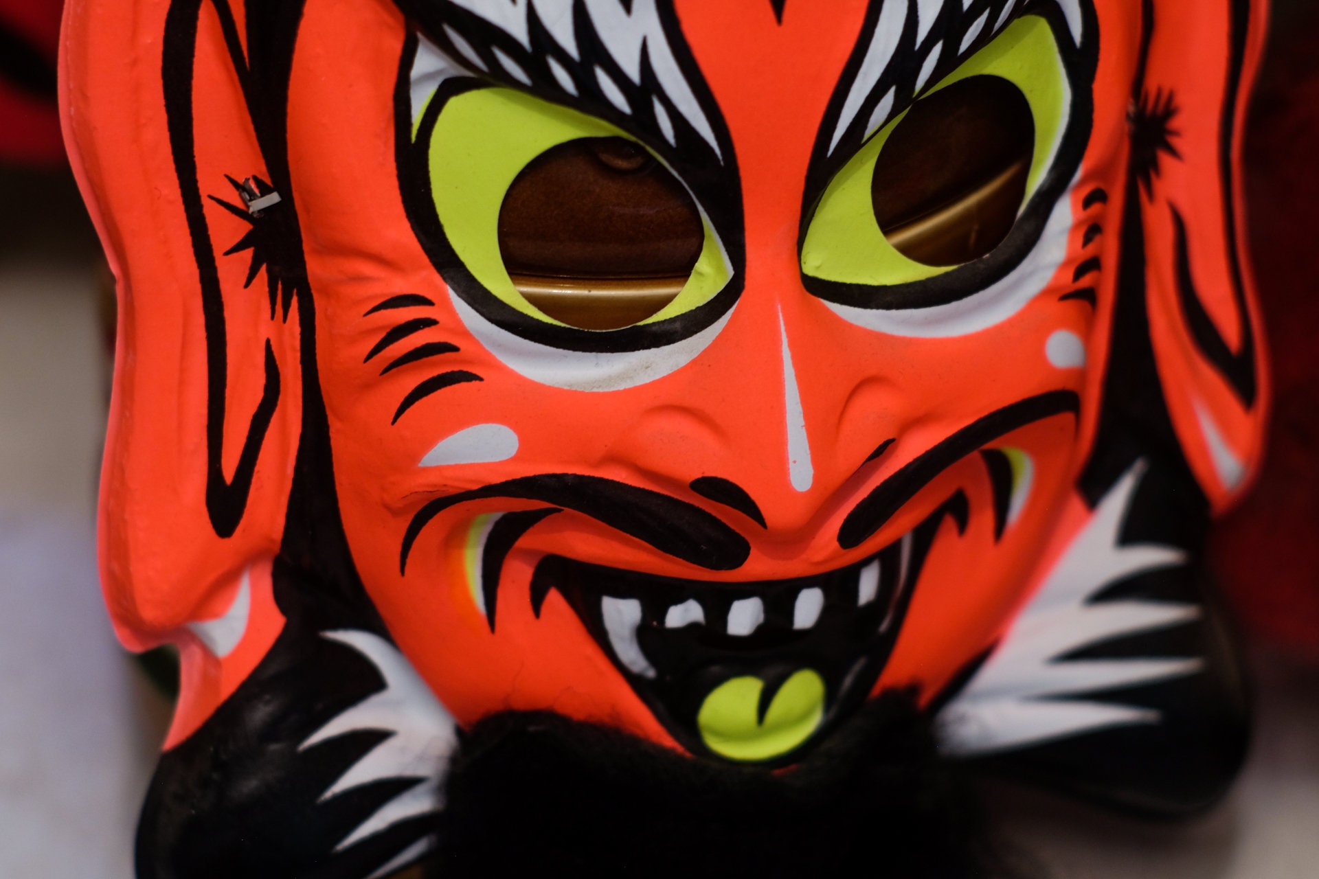 Vintage Deadstock Plastic Halloween Masks With Hair // Devil and Clown ...