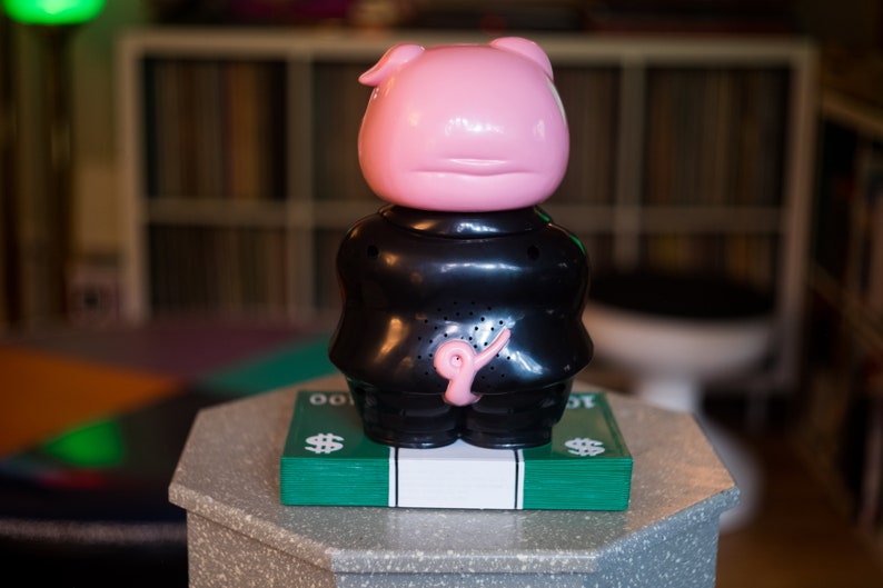 90s Talking Animatronic Piggy Bank // Money Makes My Head Spin - Etsy