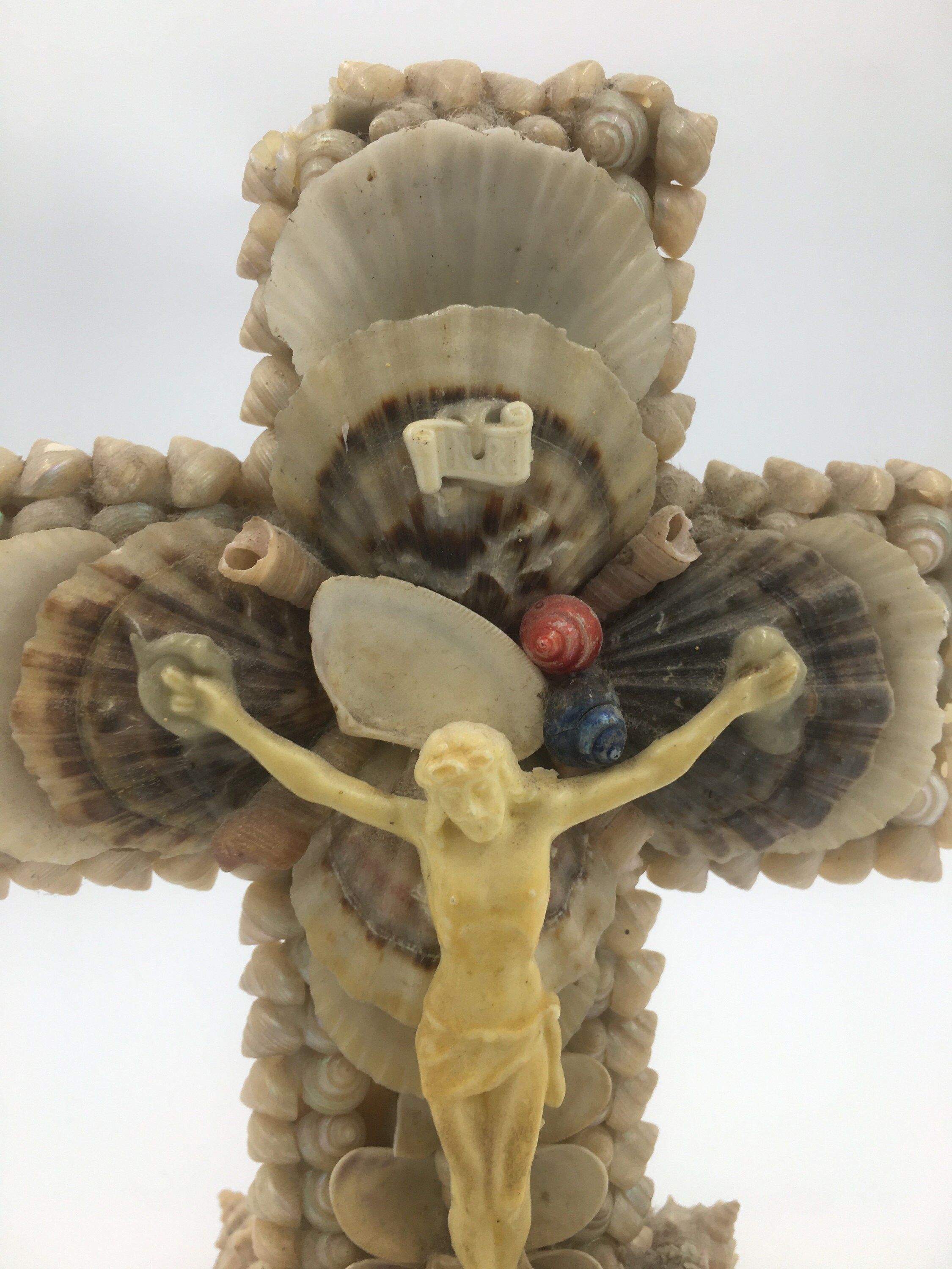 Handmade Vintage Italian Jesus Christ Seashell Art Crucifix - Etsy UK