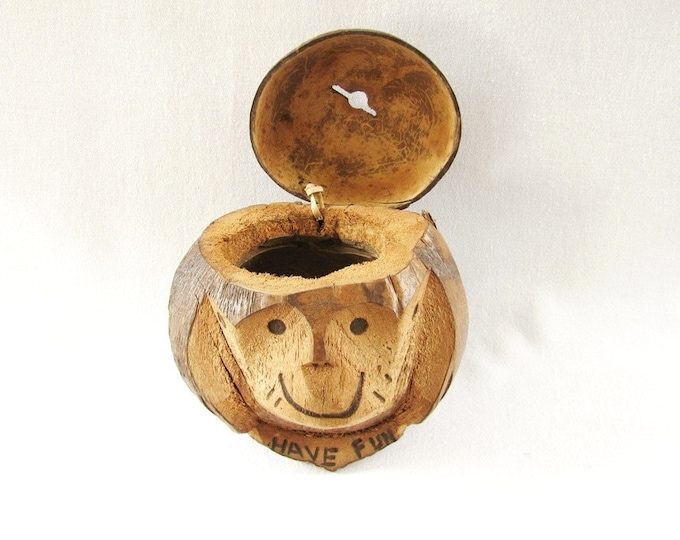 Vintage Coconut Monkey Bank Hand Carved Coconut Monkey Souvenir Hand ...