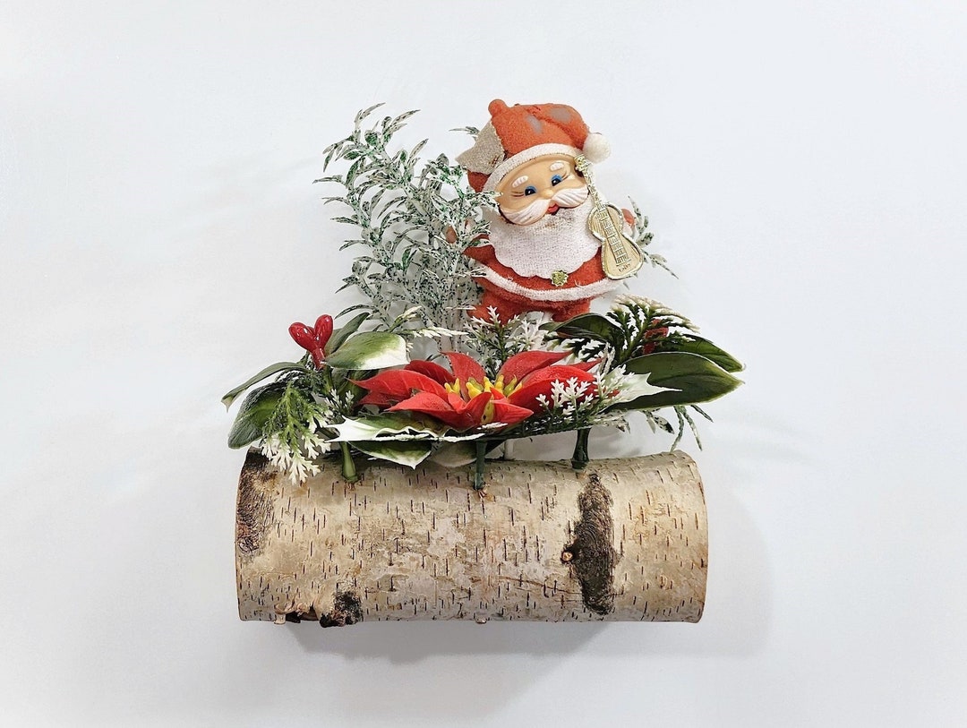 Vintage Yule Log and Santa Flocked Santa on Log Christmas Fireplace ...