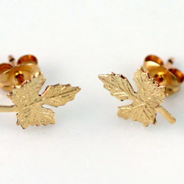 Maple Leaf Earrings - Etsy