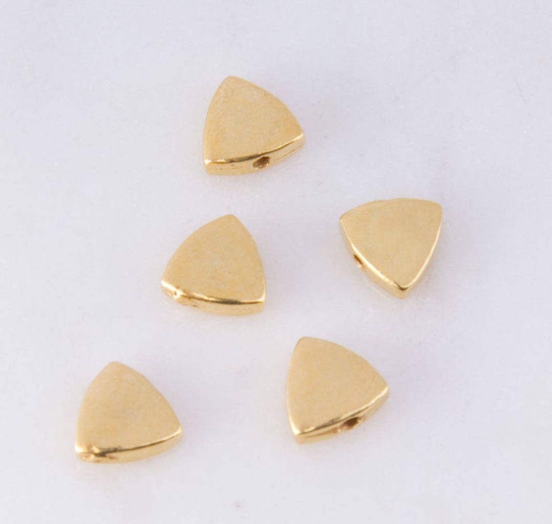 Set of 5 - 7mm Triangle Link, Holes Center Drilled, Plain Triangle Disc ...