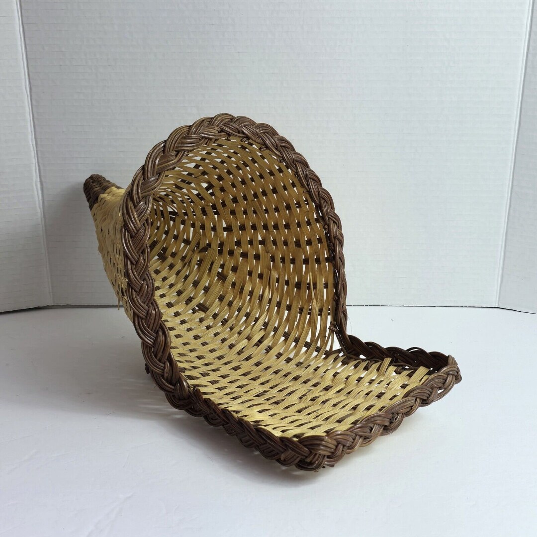 Woven Wicker Cornucopia Horn of Plenty Thanksgiving Home Décor Footed ...