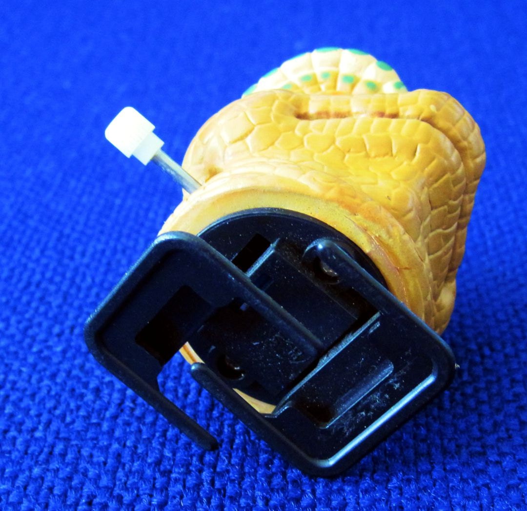 Tasha Land of the Lost White Nob Wind-up 1992 Ex. S & M Krofft - Etsy