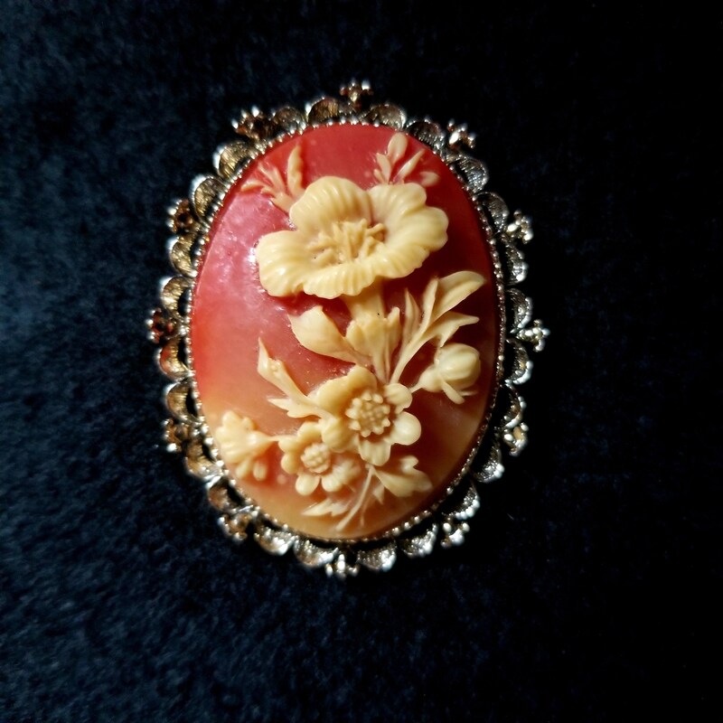Flower Cameo Brooch - Etsy